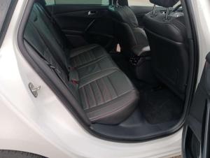 White Peugeot 508 2016 in Utena, with an engine capacity of 2.00 L and mileage of 195 thousand km for 6990 €, photo 7 on AUTOMOTO.COM.LV