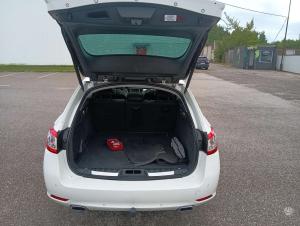 White Peugeot 508 2016 in Utena, with an engine capacity of 2.00 L and mileage of 195 thousand km for 6990 €, photo 8 on AUTOMOTO.COM.LV