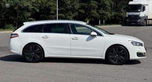 White Peugeot 508 2016 in Vilnius, with an engine capacity of 2.00 L and mileage of 223 thousand km for 5900 €, photo 5 on AUTOMOTO.COM.LV