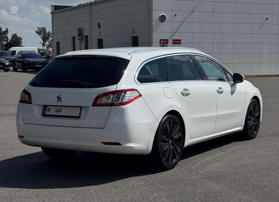 White Peugeot 508 2016 in Vilnius, with an engine capacity of 2.00 L and mileage of 223 thousand km for 5900 €, photo 6 on AUTOMOTO.COM.LV