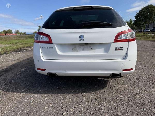 Peugeot 508 2016 in Marijampole on AUTOMOTO.COM.LV White Peugeot 508 2016 in Marijampole, with an engine capacity of 1.56 L and mileage of 290 thousand km for 6400 €, photo 8 on AUTOMOTO.COM.LV