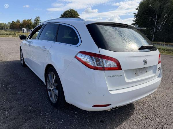 Peugeot 508 2016 in Marijampole on AUTOMOTO.COM.LV White Peugeot 508 2016 in Marijampole, with an engine capacity of 1.56 L and mileage of 290 thousand km for 6400 €, photo 9 on AUTOMOTO.COM.LV