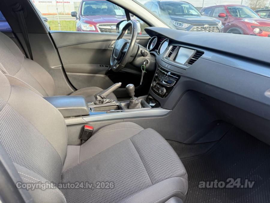Balts Peugeot 508 2016 Tallina, ar dzinēja tilpumu 1.60 L un nobraukumu 286 tūkst. km par 4990 €, foto 9 vietnē AUTOMOTO.COM.LV
