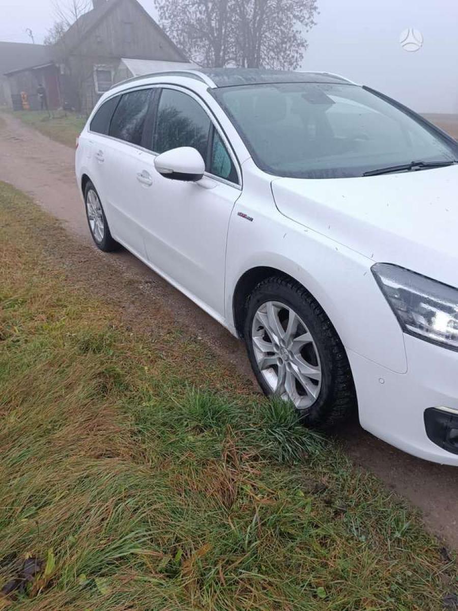 White Peugeot 508 2017 in Kelme, with an engine capacity of 1.56 L and mileage of 301 thousand km for 4700 €, photo 4 on AUTOMOTO.COM.LV