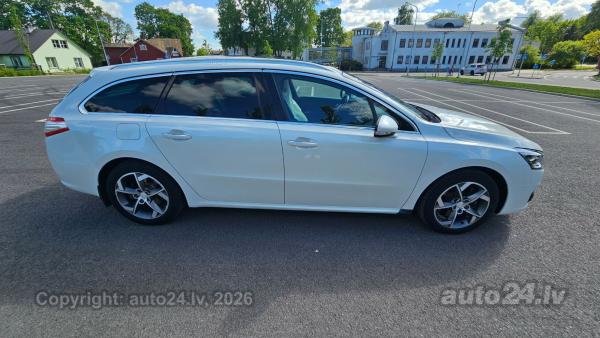 White Peugeot 508 2017 in Rakvere, with an engine capacity of 2.00 L and mileage of 231 thousand km for 9999 €, photo 4 on AUTOMOTO.COM.LV