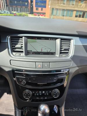 Balts Peugeot 508 2017 Tallina, ar dzinēja tilpumu 2.00 L un nobraukumu 243 tūkst. km par 9500 €, foto 13 vietnē AUTOMOTO.COM.LV