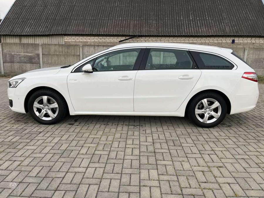 White Peugeot 508 2017 in Taurage, with an engine capacity of 2.00 L and mileage of 254 thousand km for 5700 €, photo 3 on AUTOMOTO.COM.LV