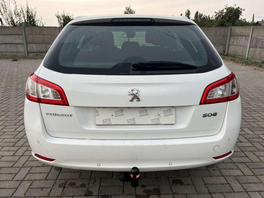 White Peugeot 508 2017 in Taurage, with an engine capacity of 2.00 L and mileage of 254 thousand km for 5700 €, photo 5 on AUTOMOTO.COM.LV