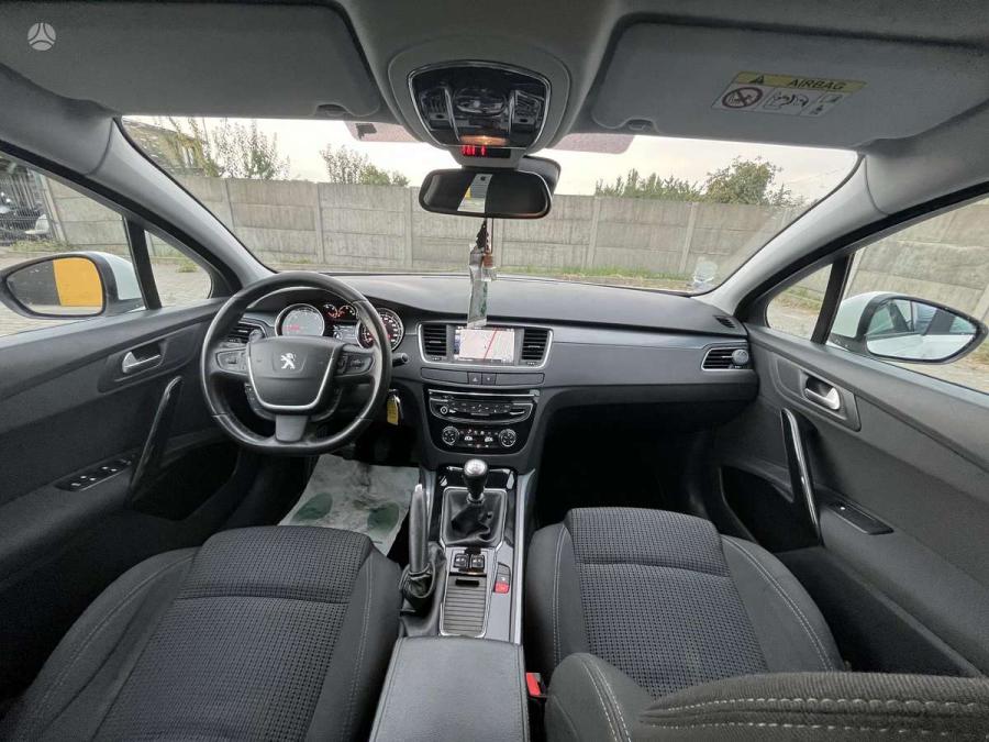 White Peugeot 508 2017 in Taurage, with an engine capacity of 2.00 L and mileage of 254 thousand km for 5700 €, photo 17 on AUTOMOTO.COM.LV