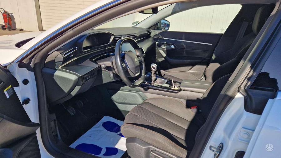 Balts Peugeot 508 2019 Marijampole, ar dzinēja tilpumu 1.50 L un nobraukumu 165 tūkst. km par 10769 €, foto 19 vietnē AUTOMOTO.COM.LV