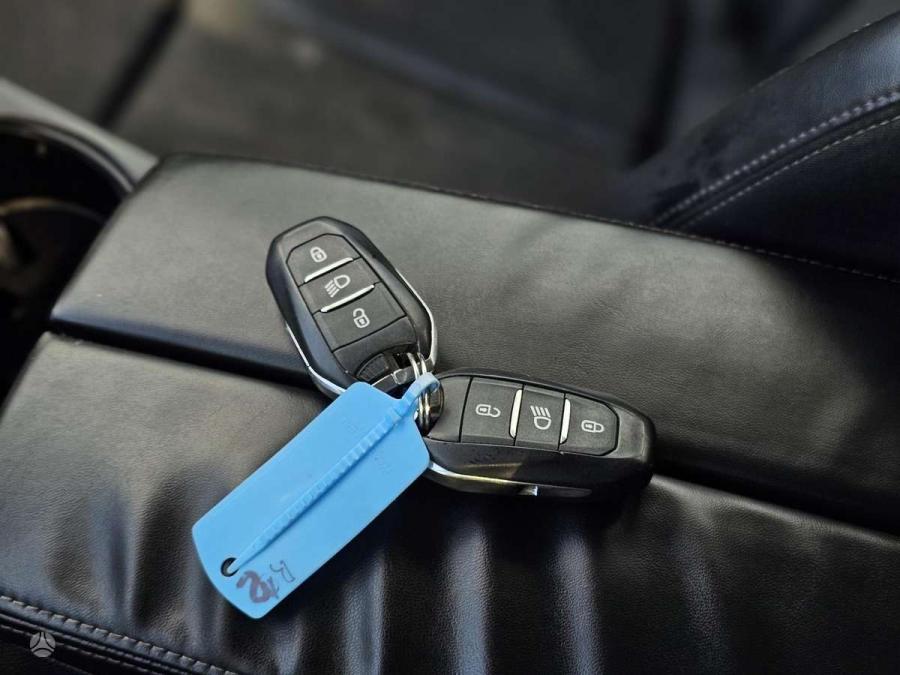 Белый Пежо 508 2019 в Рокишкис, объемом двигателя 1.56 л и пробегом 209 тыс. км за 8750 €, фото 32 на AUTOMOTO.COM.LV