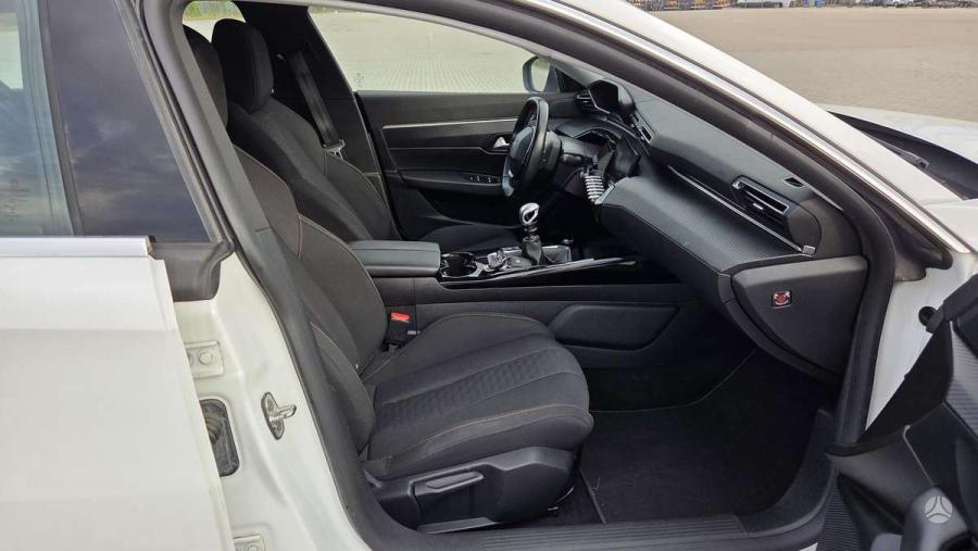 Balts Peugeot 508 2019 Marijampole, ar dzinēja tilpumu 1.50 L un nobraukumu 166 tūkst. km par 10500 €, foto 8 vietnē AUTOMOTO.COM.LV