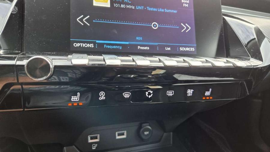 Balts Peugeot 508 2019 Marijampole, ar dzinēja tilpumu 1.50 L un nobraukumu 166 tūkst. km par 10500 €, foto 21 vietnē AUTOMOTO.COM.LV