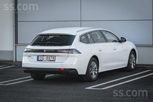 White Peugeot 508 2019 in Riga, with an engine capacity of 1.50 L and mileage of 141 thousand km for 10500 €, photo 5 on AUTOMOTO.COM.LV