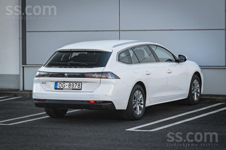 White Peugeot 508 2019 in Riga, with an engine capacity of 1.50 L and mileage of 141 thousand km for 10500 €, photo 5 on AUTOMOTO.COM.LV