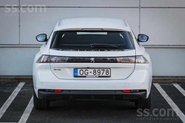 White Peugeot 508 2019 in Riga, with an engine capacity of 1.50 L and mileage of 141 thousand km for 10500 €, photo 5 on AUTOMOTO.COM.LV