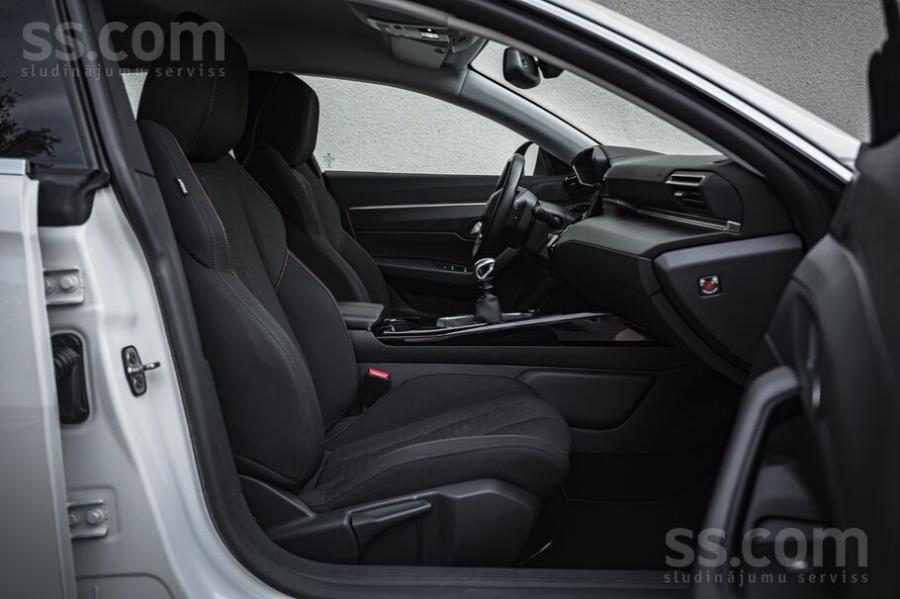 White Peugeot 508 2019 in Riga, with an engine capacity of 1.50 L and mileage of 141 thousand km for 10500 €, photo 11 on AUTOMOTO.COM.LV