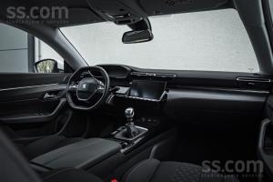 White Peugeot 508 2019 in Riga, with an engine capacity of 1.50 L and mileage of 141 thousand km for 10500 €, photo 15 on AUTOMOTO.COM.LV
