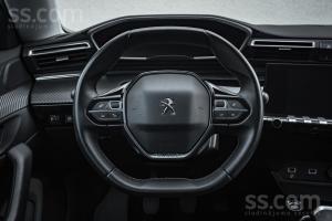 White Peugeot 508 2019 in Riga, with an engine capacity of 1.50 L and mileage of 141 thousand km for 10500 €, photo 18 on AUTOMOTO.COM.LV