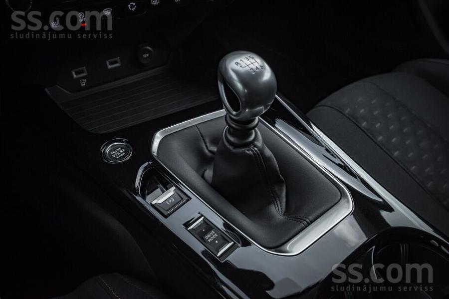 White Peugeot 508 2019 in Riga, with an engine capacity of 1.50 L and mileage of 141 thousand km for 10500 €, photo 21 on AUTOMOTO.COM.LV