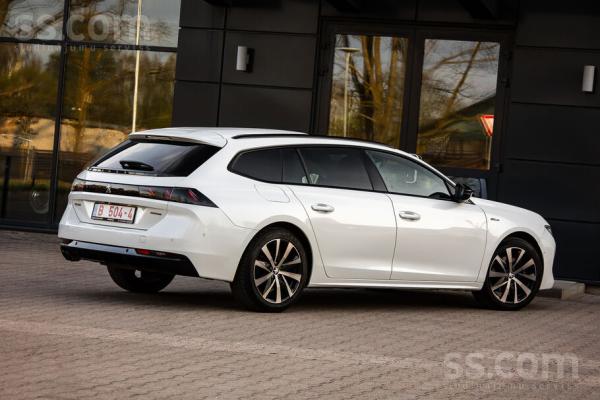 White Peugeot 508 2020 in Jelgava, with an engine capacity of 2.00 L and mileage of 158 thousand km for 15900 €, photo 4 on AUTOMOTO.COM.LV