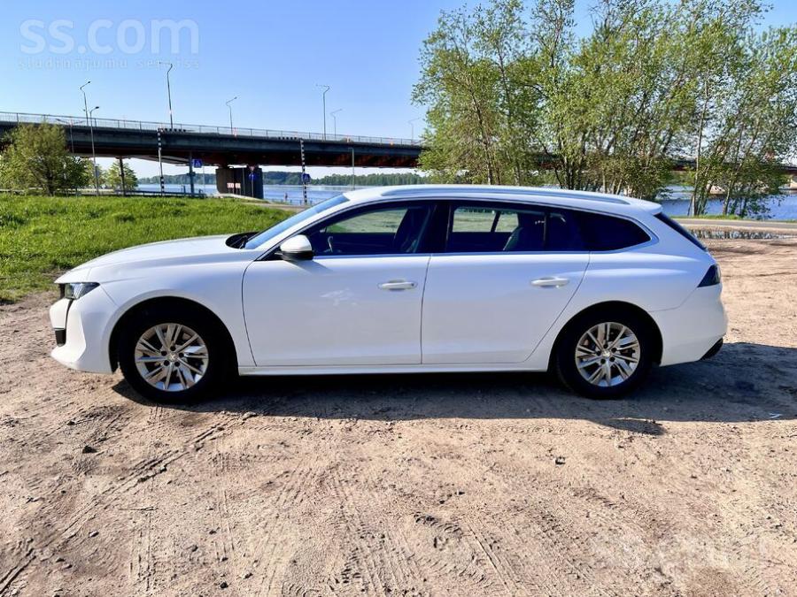 White Peugeot 508 2020 in Riga, with an engine capacity of 1.50 L and mileage of 228 thousand km for 11200 €, photo 4 on AUTOMOTO.COM.LV