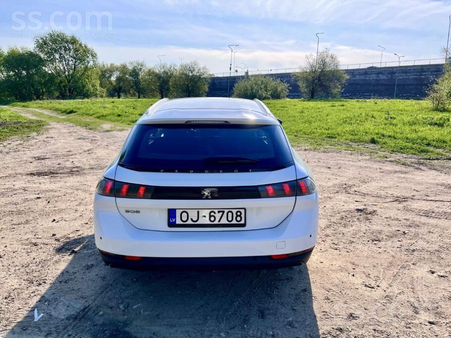 White Peugeot 508 2020 in Riga, with an engine capacity of 1.50 L and mileage of 228 thousand km for 11200 €, photo 8 on AUTOMOTO.COM.LV