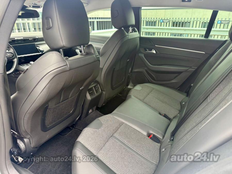 White Peugeot 508 2020 in Tallinn, with an engine capacity of 1.50 L and mileage of 134 thousand km for 13890 €, photo 12 on AUTOMOTO.COM.LV