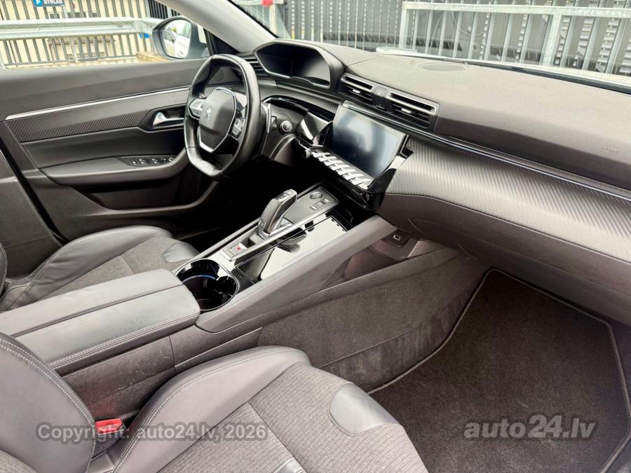 White Peugeot 508 2020 in Tallinn, with an engine capacity of 1.50 L and mileage of 134 thousand km for 13890 €, photo 13 on AUTOMOTO.COM.LV