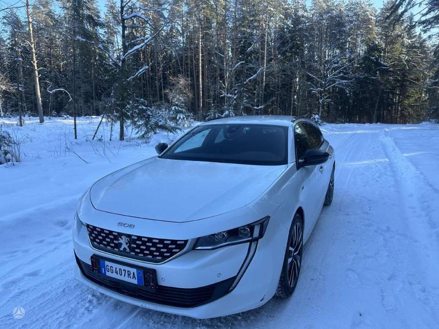 White Peugeot 508 2021 in Vilnius, with an engine capacity of 1.50 L and mileage of 196 thousand km for 16000 €, photo 1 on AUTOMOTO.COM.LV