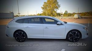 White Peugeot 508 2021 in Tallinn, with an engine capacity of 1.50 L and mileage of 125 thousand km for 14900 €, photo 5 on AUTOMOTO.COM.LV