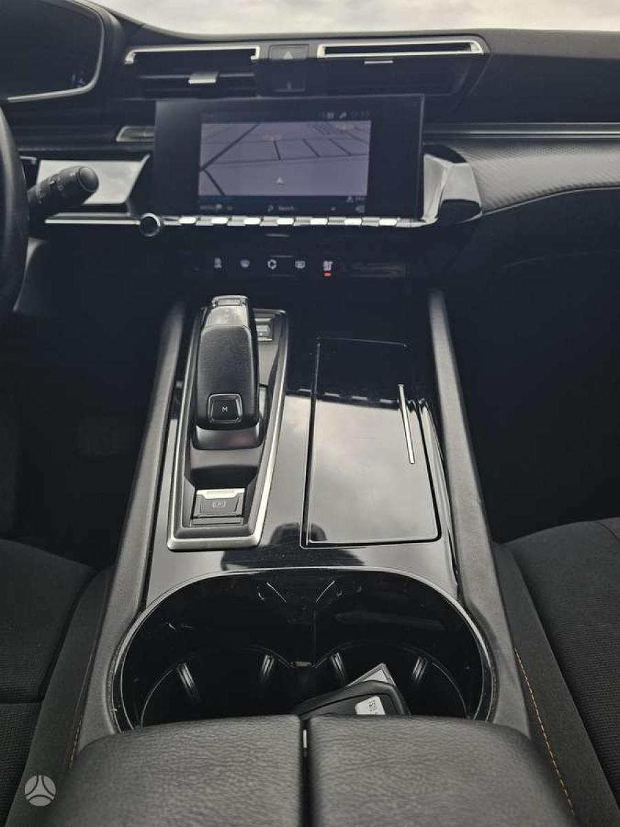 White Peugeot 508 2021 in Taurage, with an engine capacity of 1.50 L and mileage of 218 thousand km for 7200 €, photo 17 on AUTOMOTO.COM.LV
