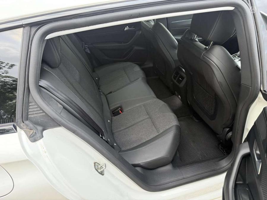 White Peugeot 508 2022 in Marijampole, with an engine capacity of 1.50 L and mileage of 170 thousand km for 13903 €, photo 18 on AUTOMOTO.COM.LV