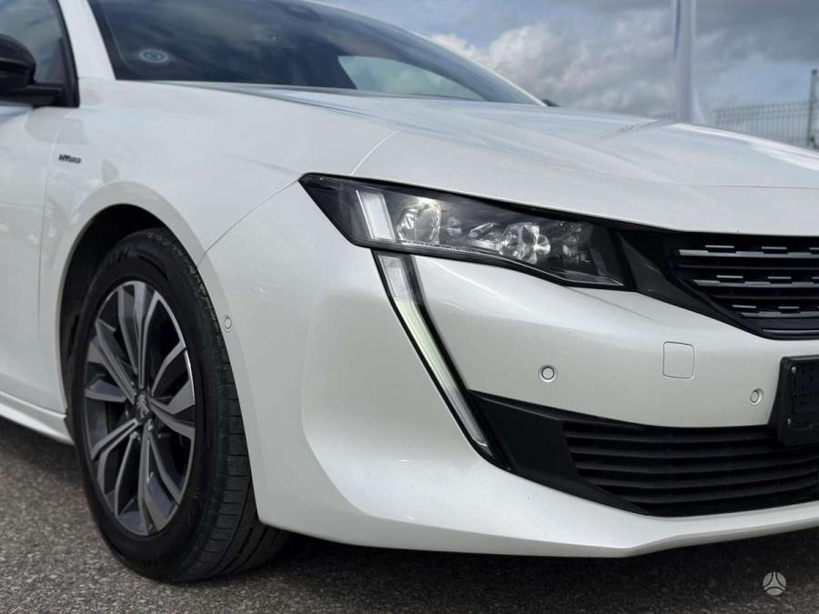 White Peugeot 508 2022 in Vilnius, with an engine capacity of 1.60 L and mileage of 220 thousand km for 12999 €, photo 15 on AUTOMOTO.COM.LV