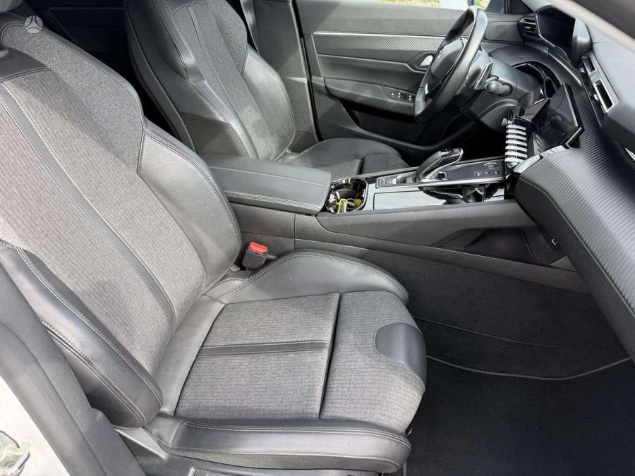 White Peugeot 508 2022 in Vilnius, with an engine capacity of 1.60 L and mileage of 220 thousand km for 12999 €, photo 25 on AUTOMOTO.COM.LV