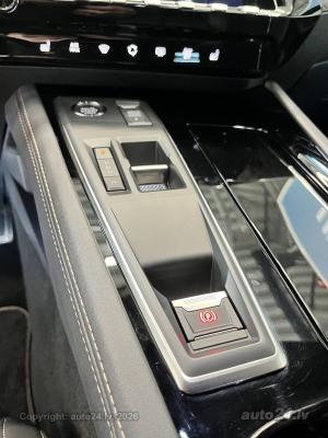 White Peugeot 508 2024 in Tallinn, with an engine capacity of 1.50 L and mileage of 30 thousand km for 24800 €, photo 18 on AUTOMOTO.COM.LV