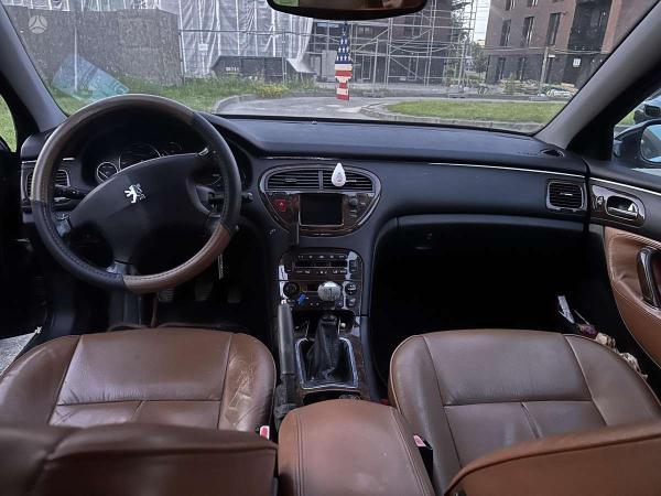 Black Peugeot 607 2002 in Siauliai, with an engine capacity of 2.18 L and mileage of 400 thousand km for 350 €, photo 8 on AUTOMOTO.COM.LV