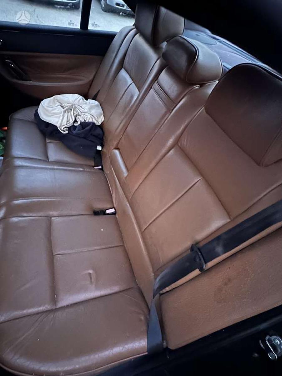 Black Peugeot 607 2002 in Siauliai, with an engine capacity of 2.18 L and mileage of 400 thousand km for 350 €, photo 10 on AUTOMOTO.COM.LV