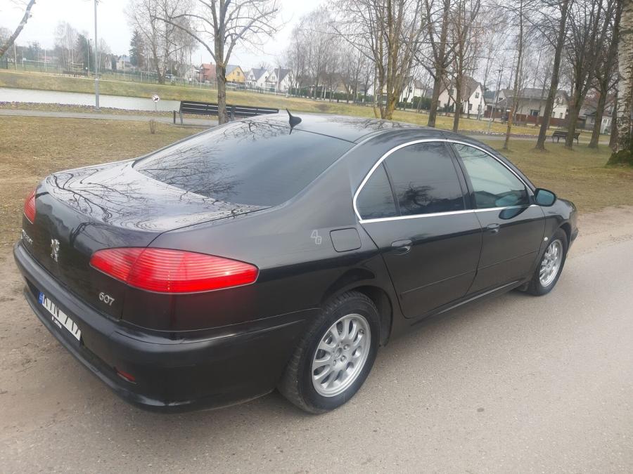 Melns Peugeot 607 2003 Prienai, ar dzinēja tilpumu 2.20 L un nobraukumu 320 tūkst. km par 1200 €, foto 3 vietnē AUTOMOTO.COM.LV
