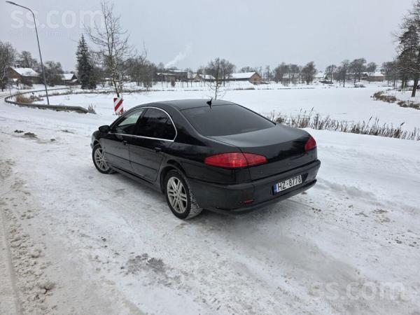 Melns Peugeot 607 2004 Valmiera, ar dzinēja tilpumu 2.20 L un nobraukumu 363 tūkst. km par 2500 €, foto 3 vietnē AUTOMOTO.COM.LV