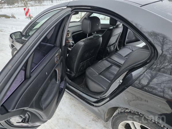 Melns Peugeot 607 2004 Valmiera, ar dzinēja tilpumu 2.20 L un nobraukumu 363 tūkst. km par 2500 €, foto 5 vietnē AUTOMOTO.COM.LV