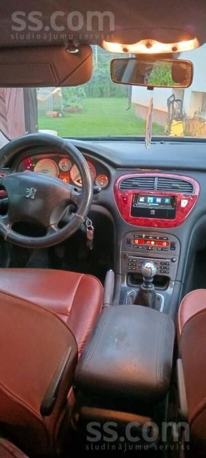 Black Peugeot 607 2006 in Dobele, with an engine capacity of 2.00 L and mileage of 325 thousand km for 1600 €, photo 5 on AUTOMOTO.COM.LV
