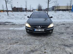 Melns Peugeot 607 2007 Klaipėda, ar dzinēja tilpumu 2.20 L un nobraukumu 354 tūkst. km par 1200 €, foto 2 vietnē AUTOMOTO.COM.LV
