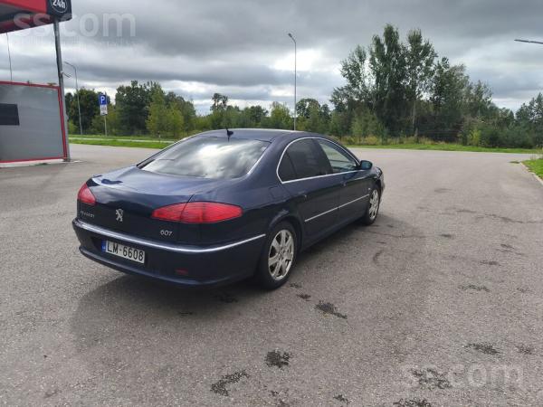 Blue Peugeot 607 2005 in Daugavpils, with an engine capacity of 2.20 L and mileage of 297 thousand km for 1950 €, photo 6 on AUTOMOTO.COM.LV