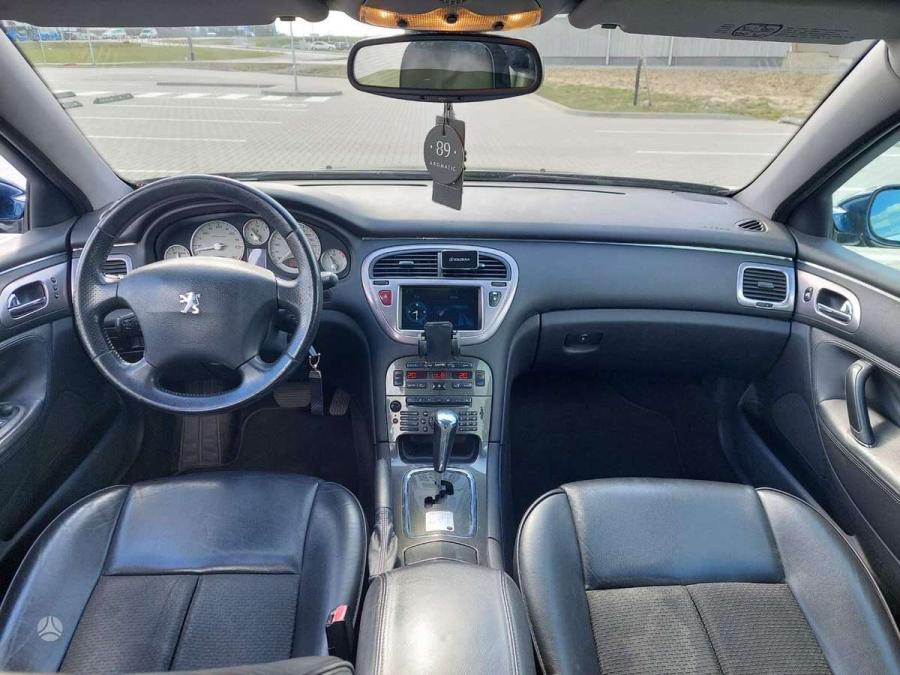 Blue Peugeot 607 2006 in Klaipeda, with an engine capacity of 2.72 L and mileage of 305 thousand km for 1800 €, photo 8 on AUTOMOTO.COM.LV