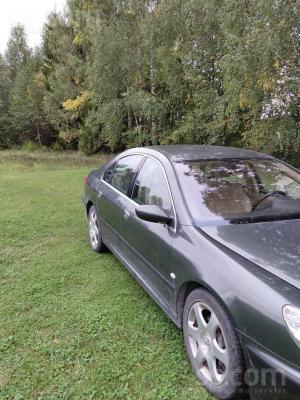 Green Peugeot 607 2004 in Madona, with an engine capacity of 3.00 L and mileage of 0 thousand km for 690 €, photo 5 on AUTOMOTO.COM.LV