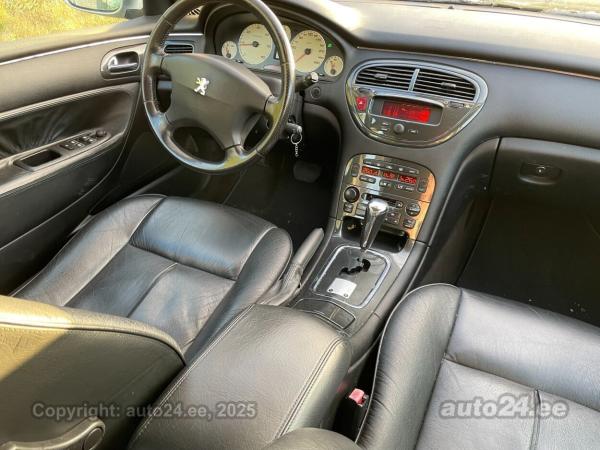 Pelēks Peugeot 607 2002 Tallina, ar dzinēja tilpumu 2.20 L un nobraukumu 205 tūkst. km par 3400 €, foto 11 vietnē AUTOMOTO.COM.LV