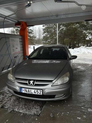 Pelēks Peugeot 607 2003 Viļņa, ar dzinēja tilpumu 2.20 L un nobraukumu 448 tūkst. km par 1200 €, foto  vietnē AUTOMOTO.COM.LV