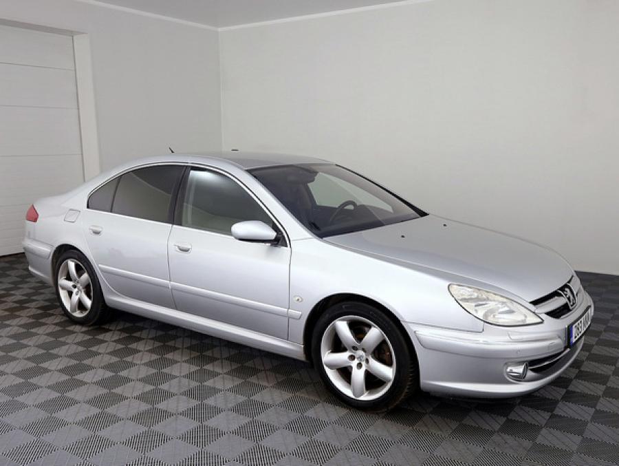 Grey Peugeot 607 2007 in Tallinn, with an engine capacity of 2.70 L and mileage of 209 thousand km for 1199 €, photo 1 on AUTOMOTO.COM.LV