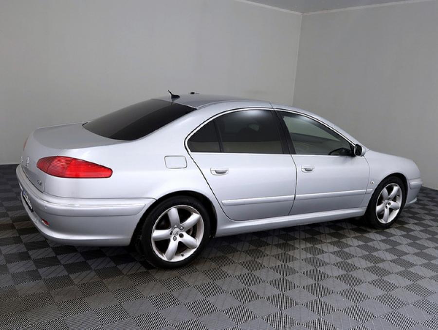 Grey Peugeot 607 2007 in Tallinn, with an engine capacity of 2.70 L and mileage of 209 thousand km for 1199 €, photo 4 on AUTOMOTO.COM.LV